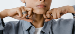 Unconscious jaw clenching - why does it happen, and what can you do ...